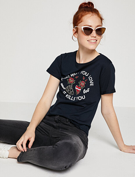 Koton Kadın Yazılı Baskılı T-Shirt