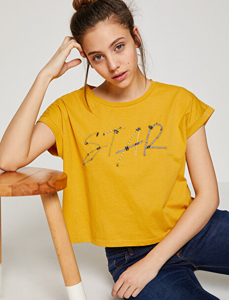 Koton Kadın Boncuk Detaylı T-Shirt