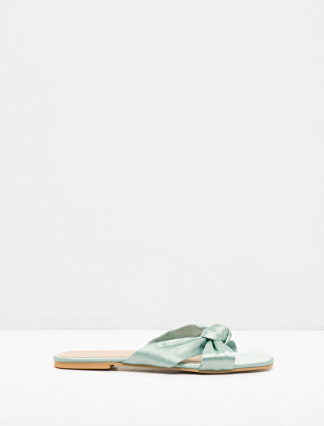 Koton Kadın Fiyonk Detaylı Terlik