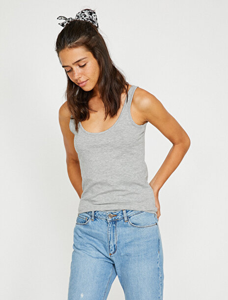 Koton Kadın Geniş Yaka Atlet