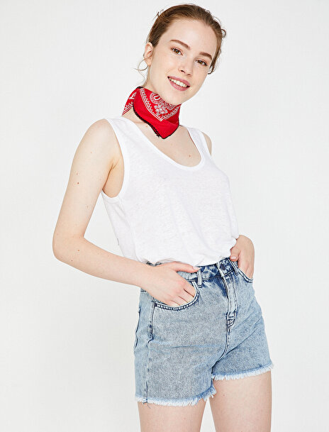 Koton Kadın Cep Detaylı Jean Şort Koton Kadın Cep Detaylı Jean Şort