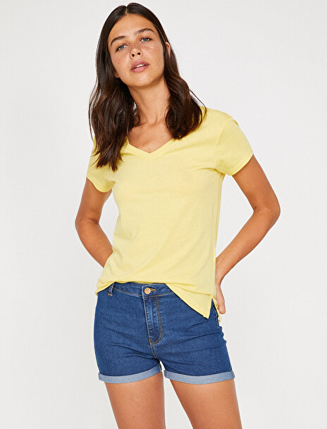 Koton Kadın Dar Kesim Jean Şort