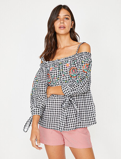 Koton Kadın İşlemeli Bluz