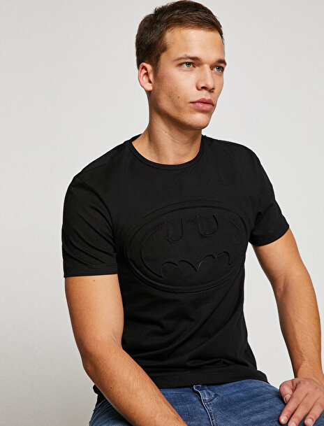 Koton Erkek Batman Lisanslı Baskılı T-Shirt