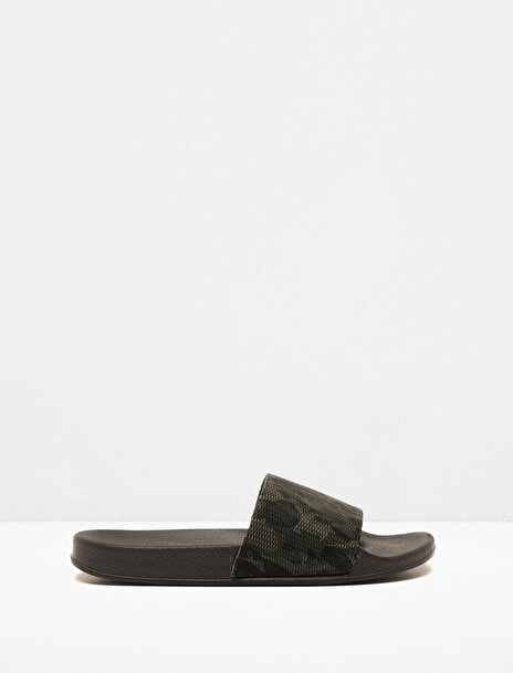 Koton Erkek Kamuflaj Desenli Terlik