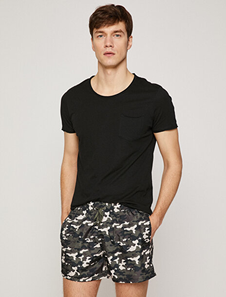 Koton Erkek Kamuflaj Desenli Deniz Şortu Koton Erkek Kamuflaj Desenli Deniz Şortu
