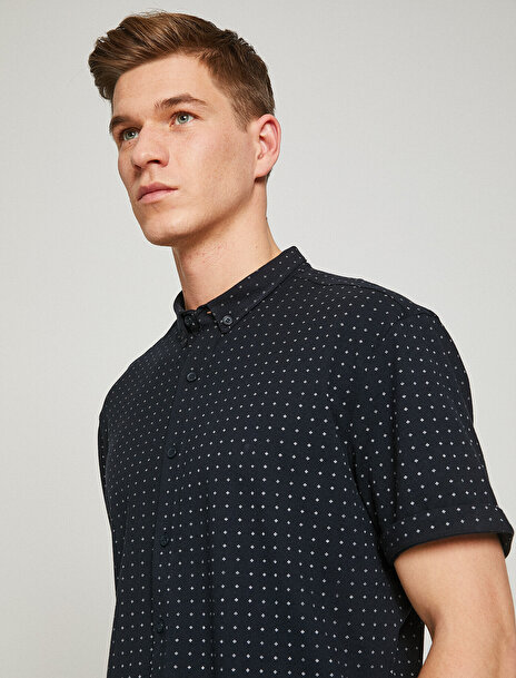 Koton Erkek Klasik Yaka Desenli Gömlek