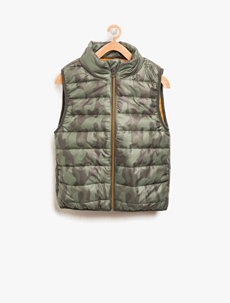 Koton Erkek Çocuk Kamuflaj Desenli Yelek