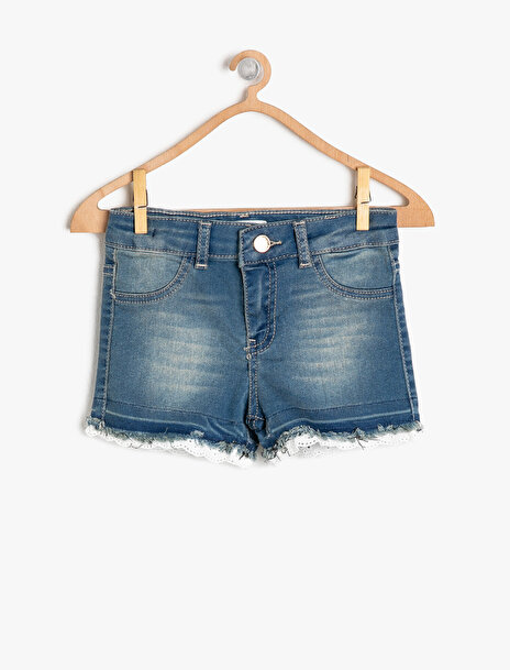 Koton Kız Çocuk Dantel Detaylı Jean Şort