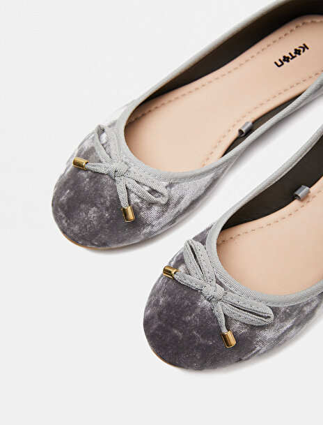 Koton Kadın Kadife Detaylı Babet