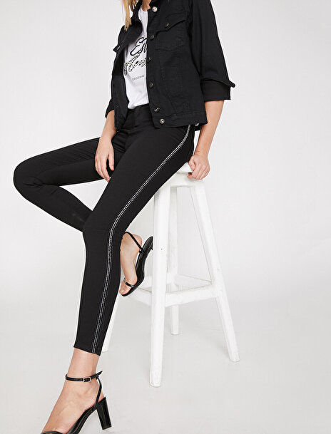 Koton Kadın Biye Detaylı Pantolon