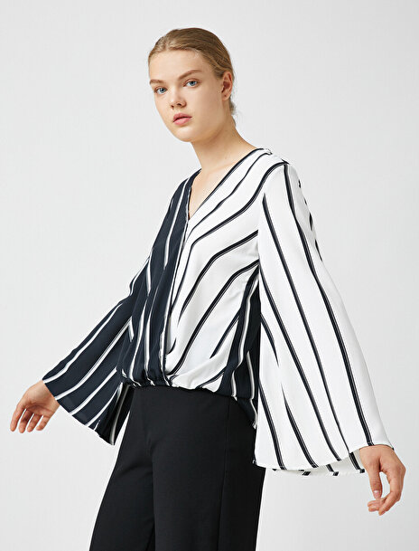 Koton Kadın Kontrast Çizgili Krep Wrap Bluz