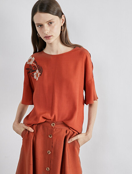 Koton Kadın İşlemeli Bluz