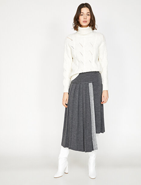 Koton Kadın İşlemeli Triko Etek