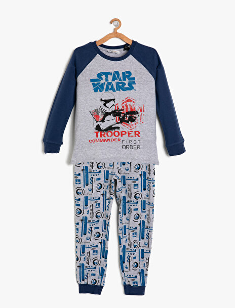 Koton Erkek Çocuk Star Wars Baskılı Pijama Seti