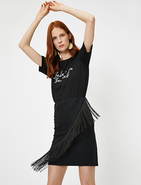 Koton Kadın Püskül Detaylı Mini Etek Koton Kadın Püskül Detaylı Mini Etek