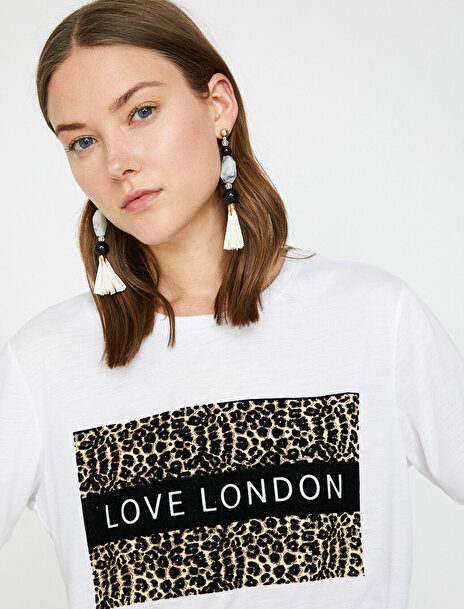 Koton Kadın Leopar Desenli Baskılı Bisiklet Yaka Standart Kalıp Tişört
