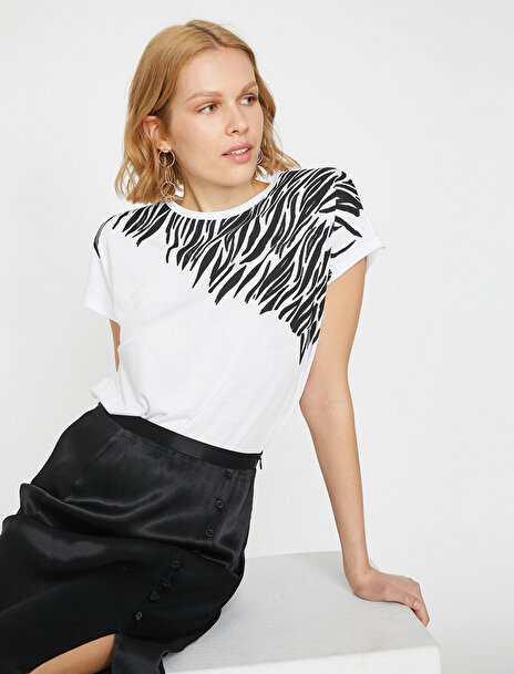 Koton Kadın Zebra Baskılı T-Shirt