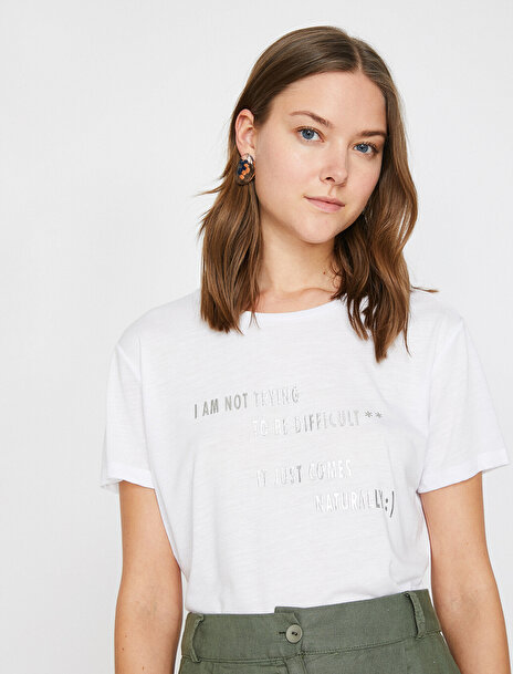 Koton Kadın Varak Slogan Baskılı Standart Kalıp Bisiklet Yaka Tişört Koton Kadın Varak Slogan Baskılı Standart Kalıp Bisiklet Yaka Tişört