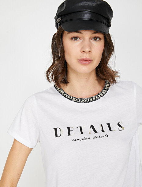 Koton Kadın Boncuk Detaylı T-Shirt