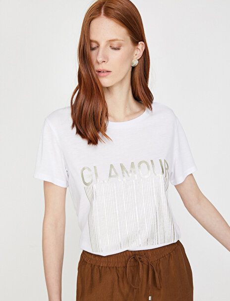 Koton Kadın Varak Baskılı Bisiklet Yaka Standart Kalıp Tişört