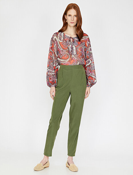 Koton Kadın Normal Bel Pilili Dökümlü Pantolon