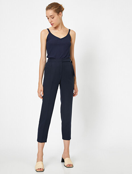 Koton Kadın Bilek Boy Beli Lastikli Kemerli Pantolon