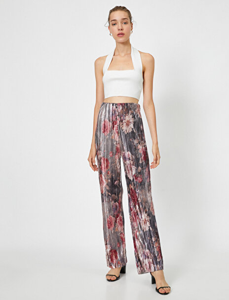 Koton Kadın Pliseli Çiçek Desenli Pantolon Koton Kadın Pliseli Çiçek Desenli Pantolon