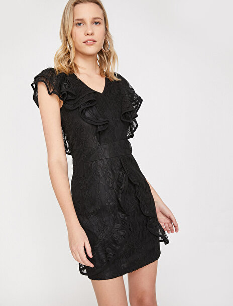 Koton Kadın Dantel Detaylı Elbise Abiye Koton Kadın Dantel Detaylı Elbise Abiye