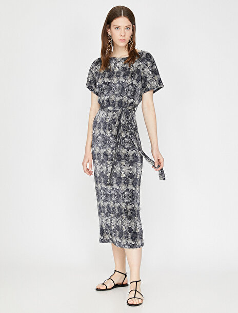 Koton Kadın Yılan Derisi Desenli Elbise