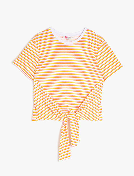 Koton Kadın Bisiklet Yaka Kısa Kollu Çizgili Önden Bağlamalı Tişört Koton Kadın Bisiklet Yaka Kısa Kollu Çizgili Önden Bağlamalı Tişört