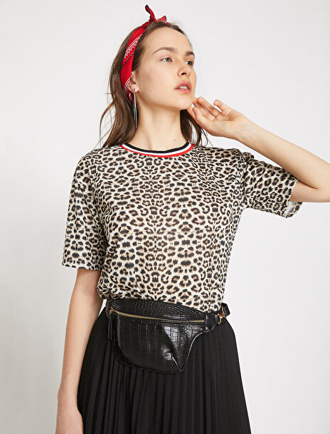 Koton Kadın Leopar Desenli T-Shirt