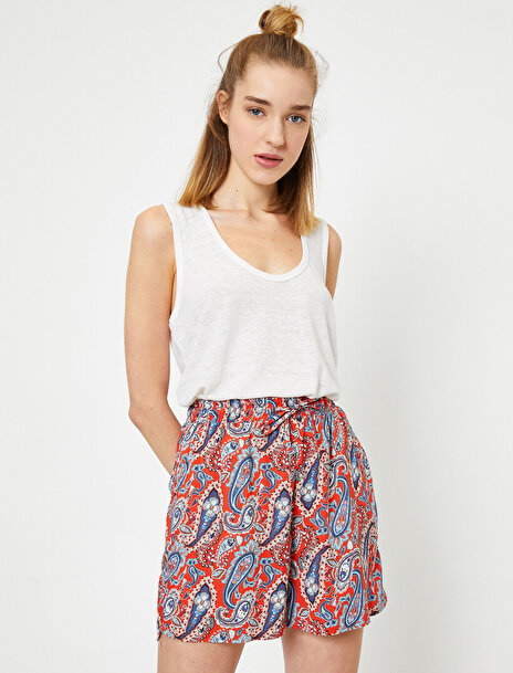 Koton Kadın Desenli Beli Bağlamalı Şort