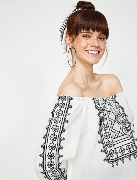 Koton Kadın İşlemeli Bluz