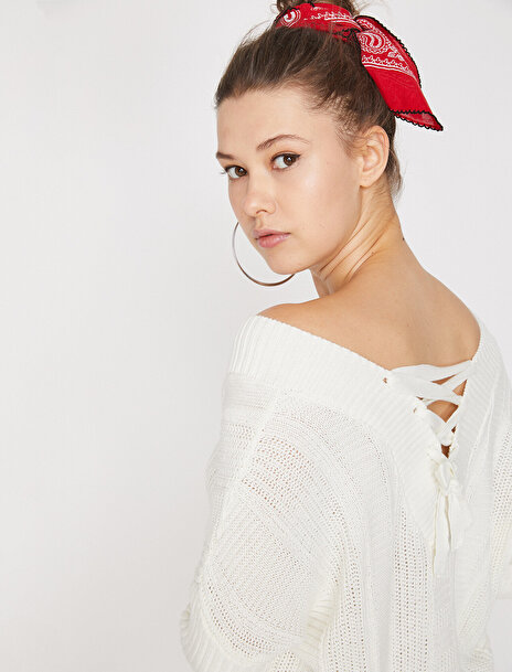 Koton Ole Genç Kız Sırt Detaylı Triko Kazak