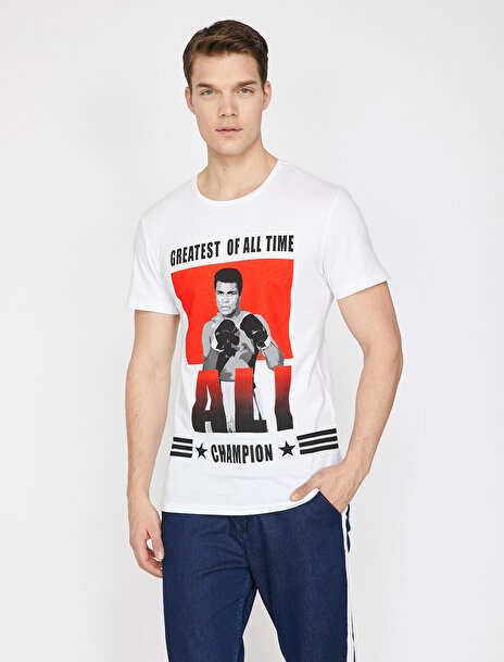 Koton Erkek Muhammed Ali Lisanslı Baskılı T-Shirt Koton Erkek Muhammed Ali Lisanslı Baskılı T-Shirt
