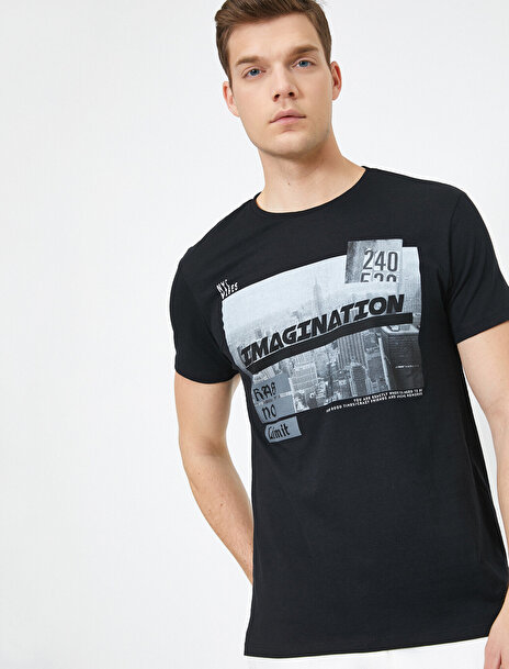 Koton Erkek %100 Pamuklu Bisiklet Yaka Kısa Kollu Yazılı Baskılı Tişört