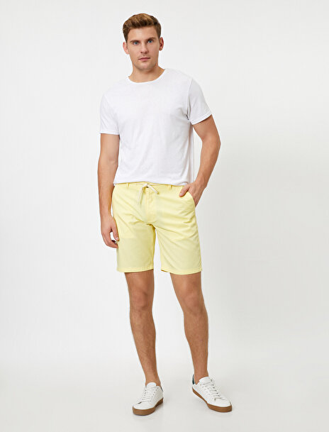 Koton Erkek Beli Bağcıklı Lastikli Rahat Fit Şort