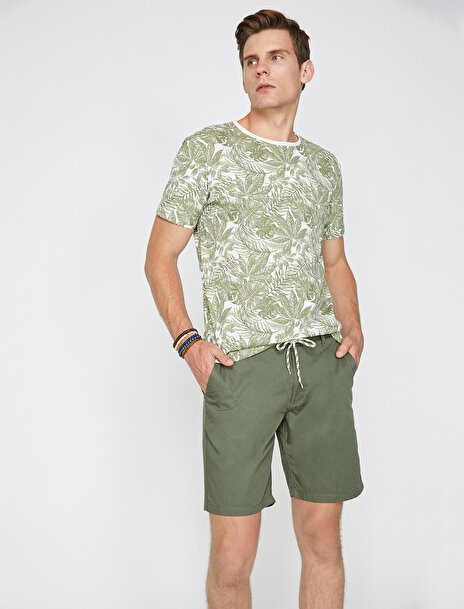 Koton Erkek Beli Bağcıklı Lastikli Rahat Fit Şort