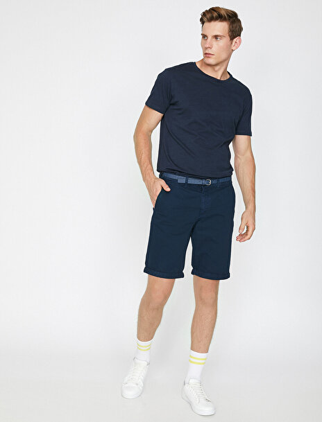 Koton Erkek Cep Detaylı Kemerli Slim Fit Şort