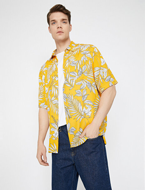 Koton Erkek Tek Cepli Yaprak Baskılı Kısa Kollu Gömlek