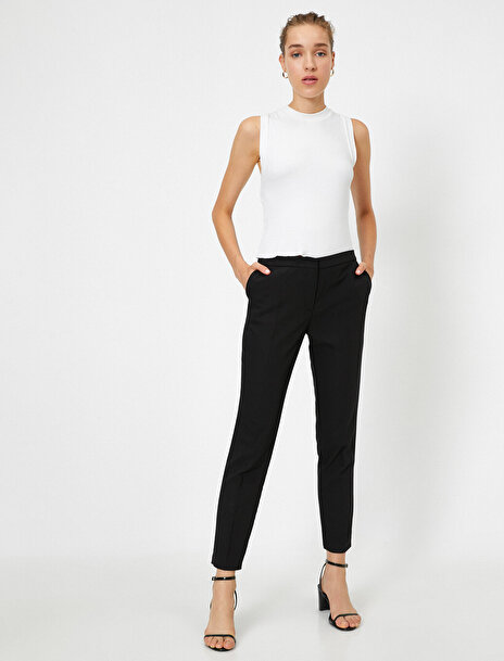 Koton Kadın Dar Kesim Cepli Pantolon