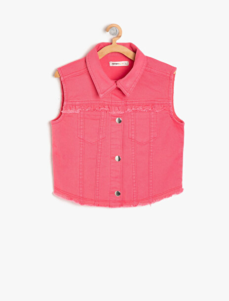 Koton Kız Çocuk Esnek Kumaştan Önü Fırfırlı Önden Düğmeli İnce Yelek Koton Kız Çocuk Esnek Kumaştan Önü Fırfırlı Önden Düğmeli İnce Yelek