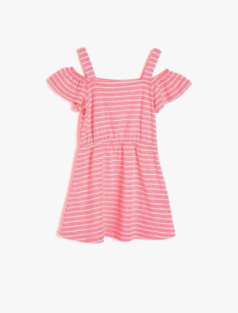 Koton Kız Çocuk Çizgili Düşük Omuzlu Beli Büzgülü Orta Boy Elbise