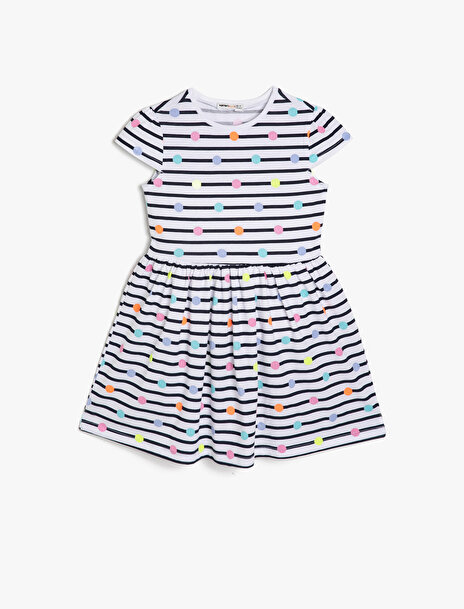 Koton Kız Çocuk Çizgili Kısa Kollu Belden Oturtmalı Bol Kesim Elbise Koton Kız Çocuk Çizgili Kısa Kollu Belden Oturtmalı Bol Kesim Elbise