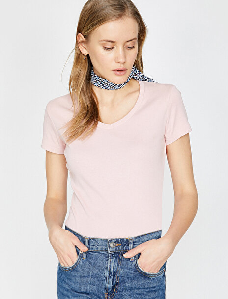 Koton Kadın V Yaka Dar Kesim Basic Tişört