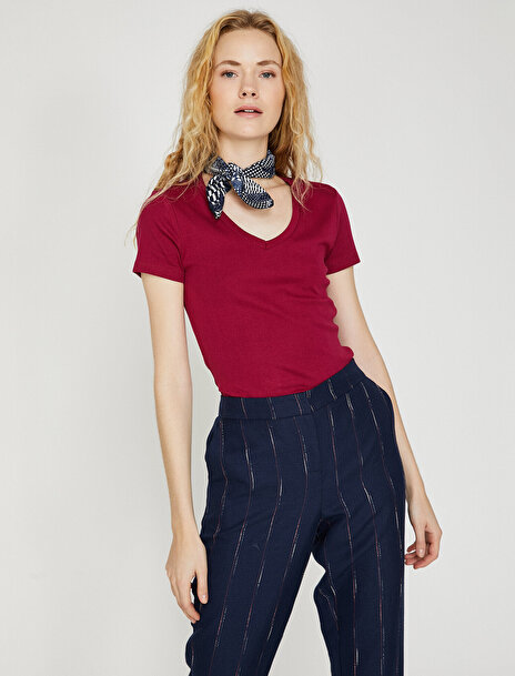 Koton Kadın V Yaka Dar Kesim Basic Tişört